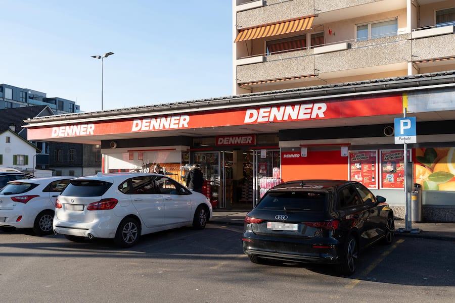 Parkplatz: Sicherheitsfirma will 50 Franken von Denner Kundin | Beobachter